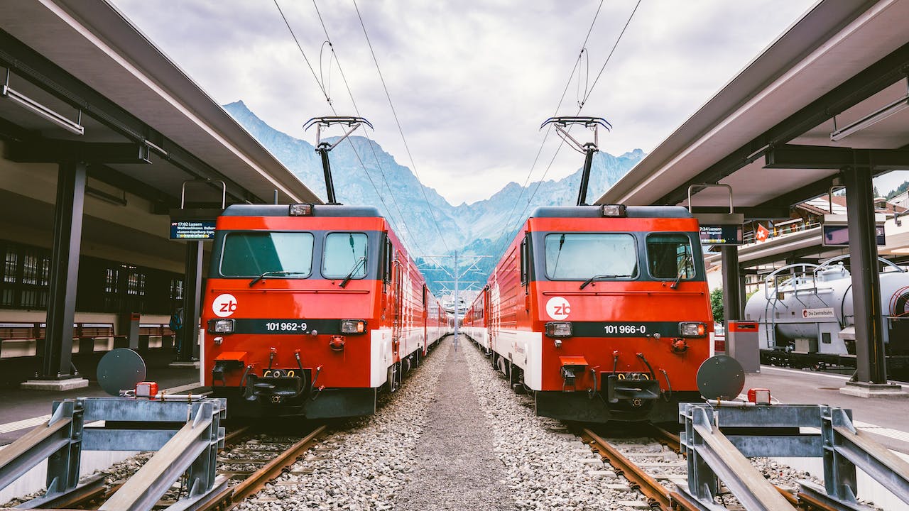 Top 10 Countries With The Best Public Transit Systems - EscapeArtist